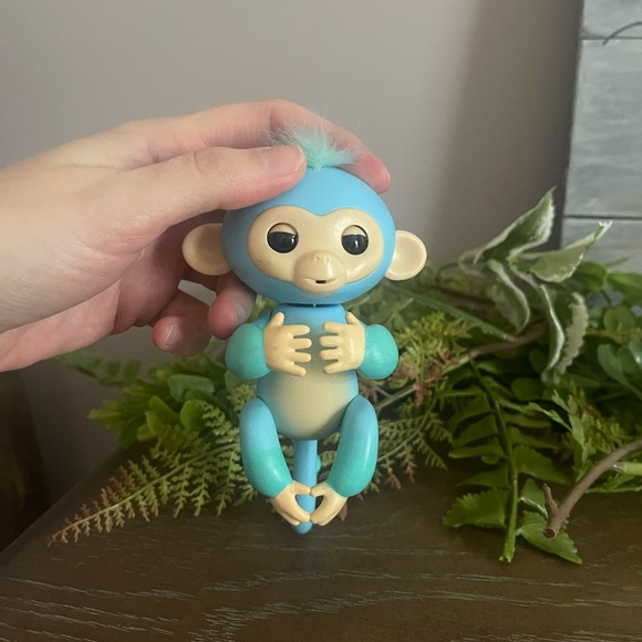 Toys | Charlie Light Blue Baby Monkey Fingerling Interactive Toy Animal ...
